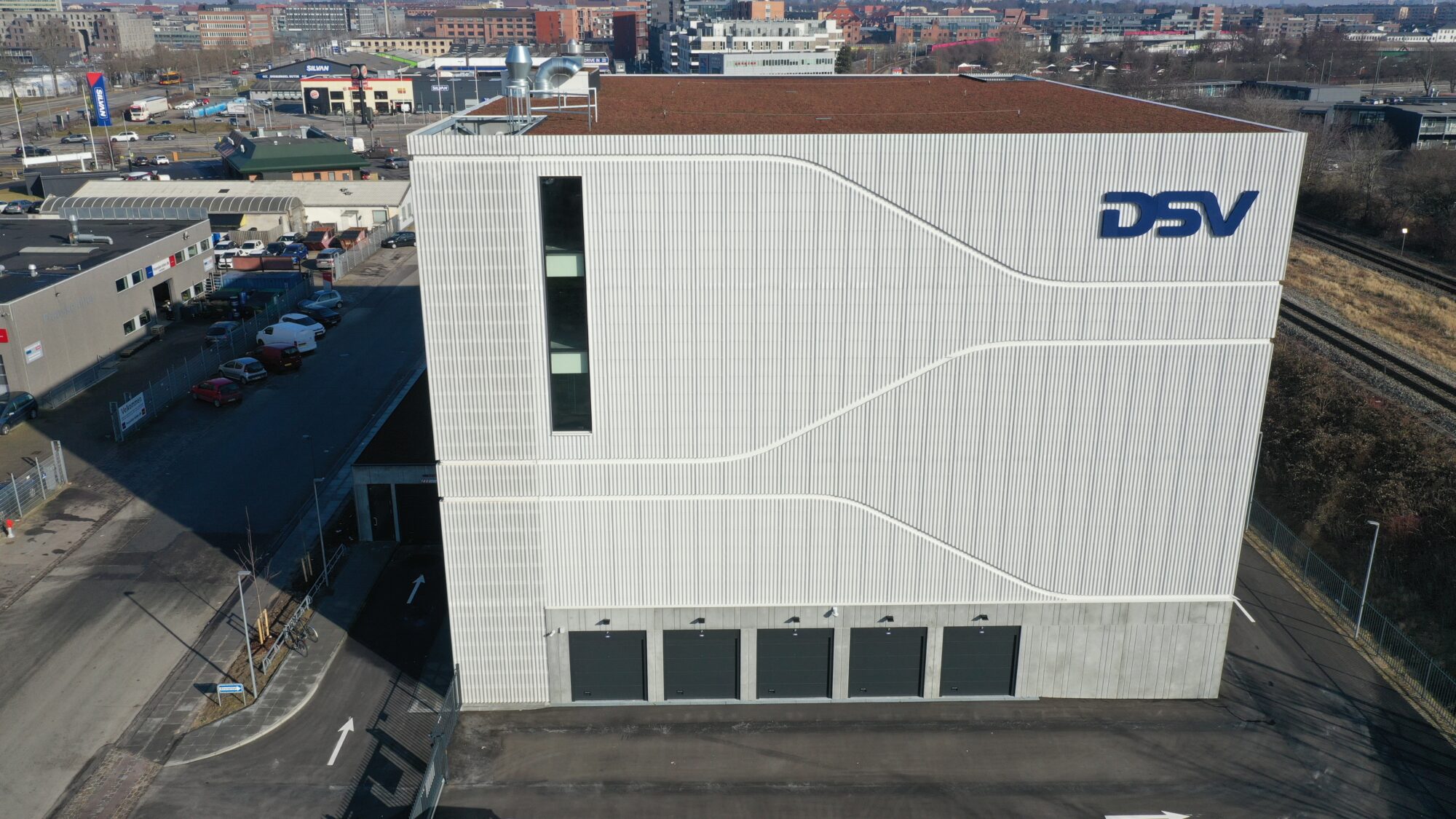 Første Self-Storage-anlæg afleveret til DSV - Dansk Hal